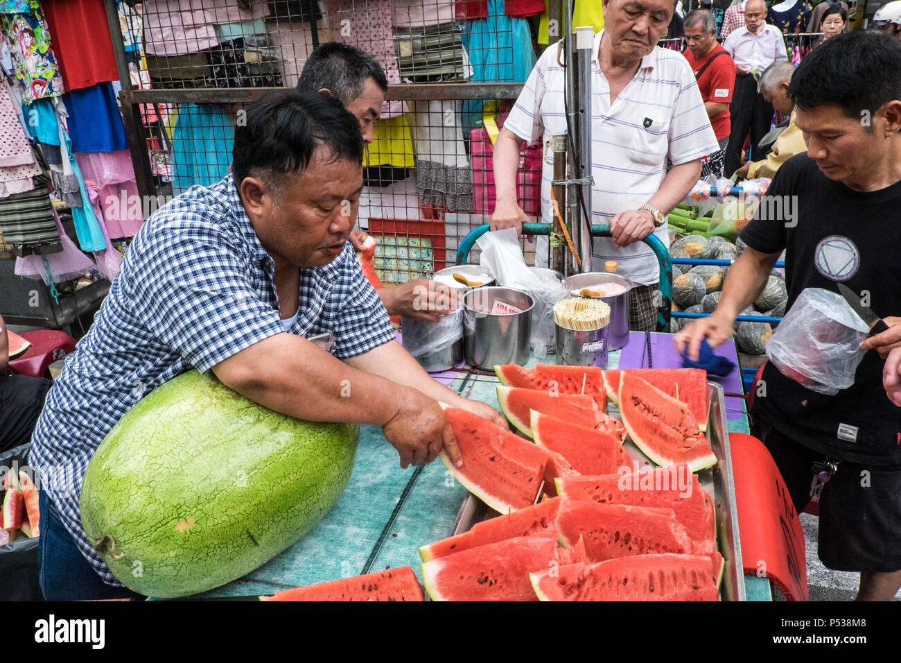 fresh,fruit,watermelon,being,cut,open,local,market,Taipei,Taipei City ...