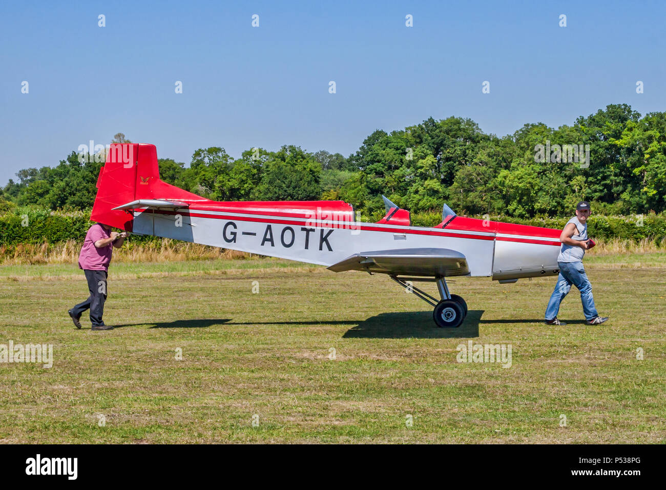 Tk flying group hi-res stock photography and images - Alamy