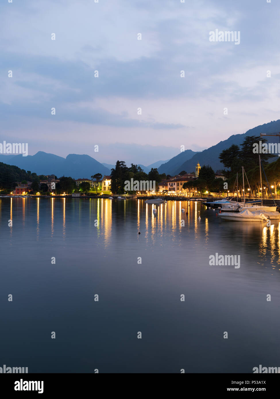 Blue hour at lake como hi-res stock photography and images - Alamy