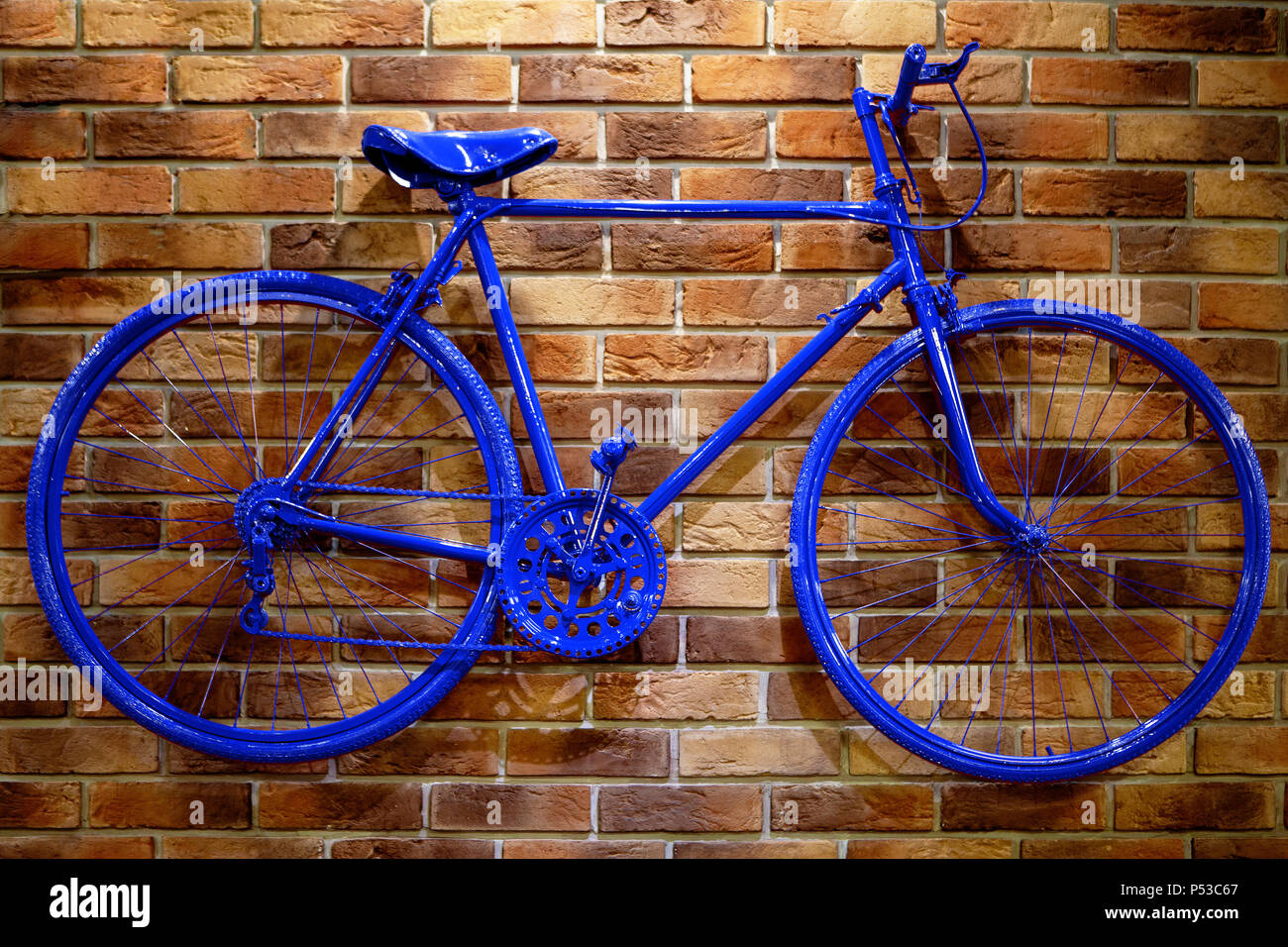 Pink bicycle saddle hi-res stock photography and images - Alamy