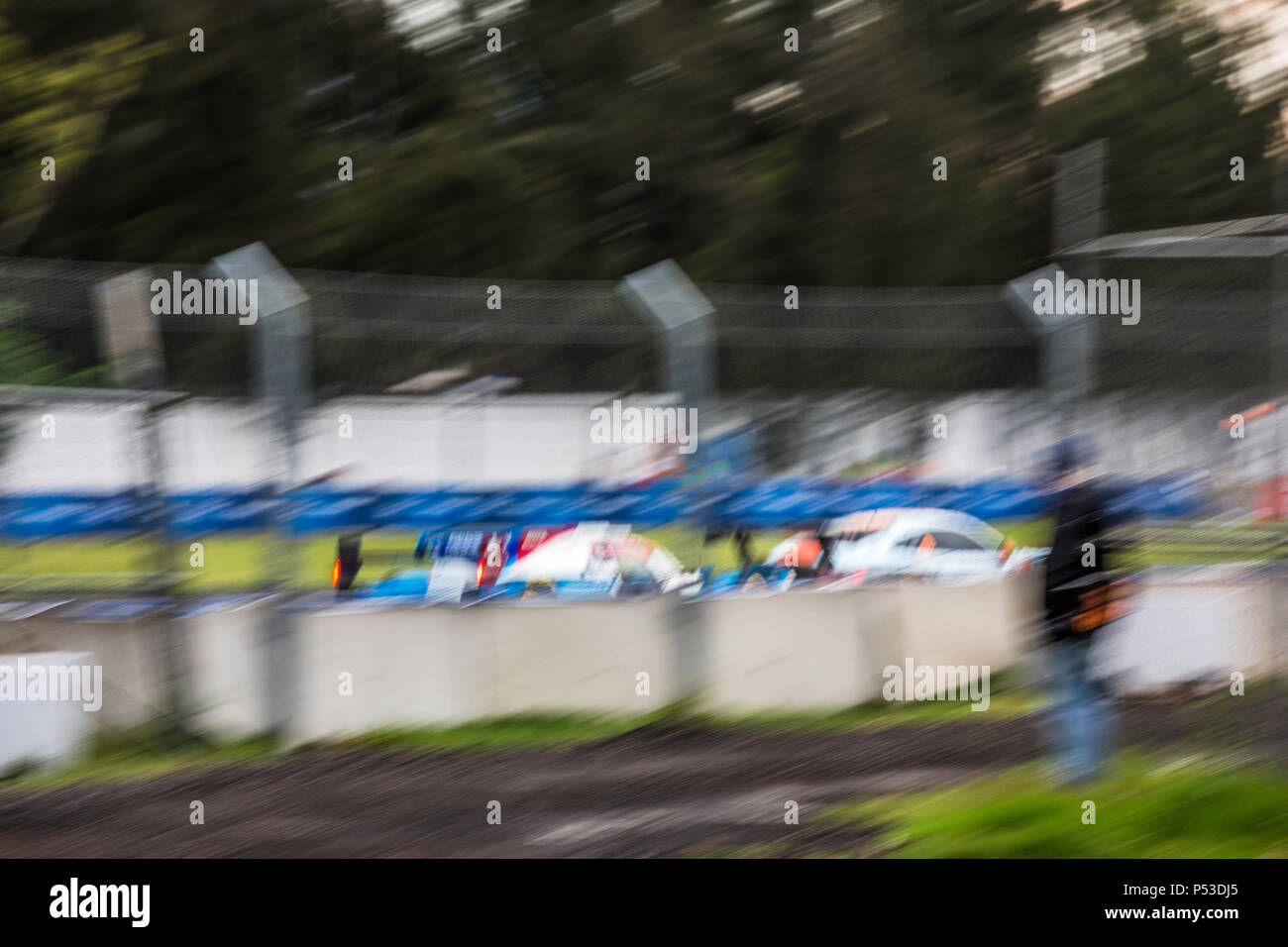 Gulf racing hi-res stock photography and images - Alamy