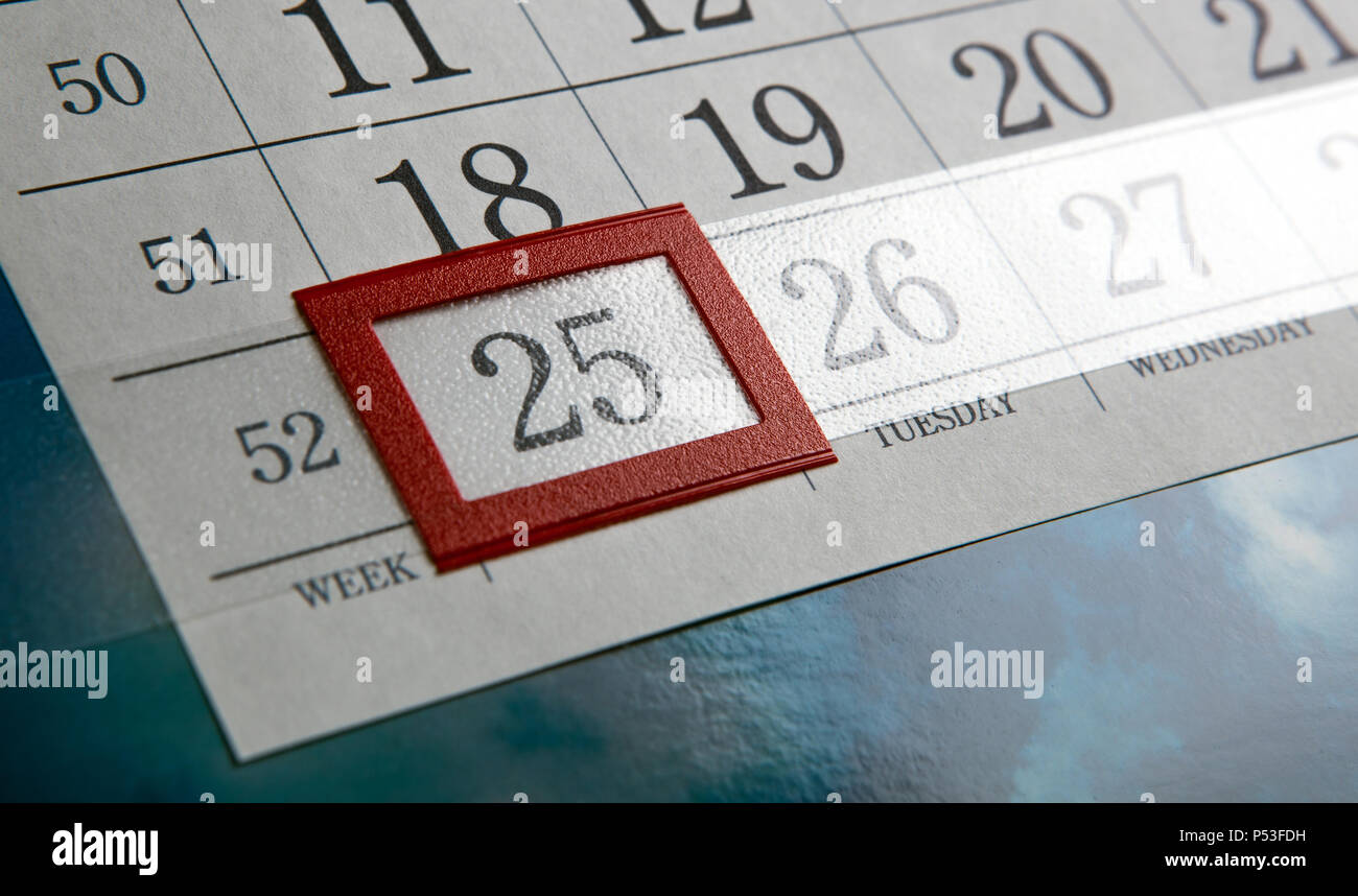 December 25 and white calendar days with numbers close up Stock Photo ...