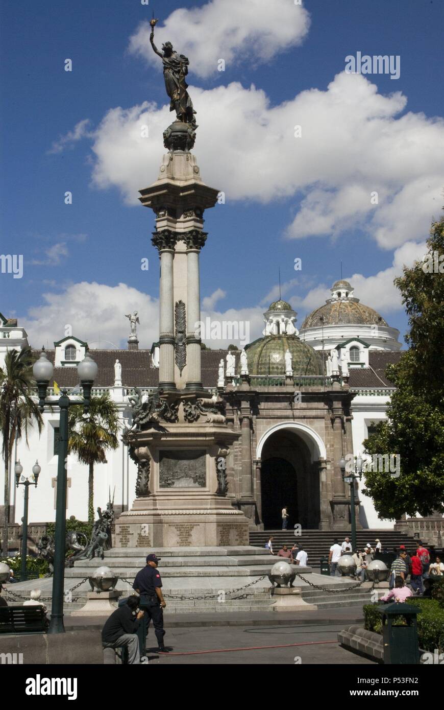 Ecuador.Quito.Historical center.Square of Independencia or Grande ...