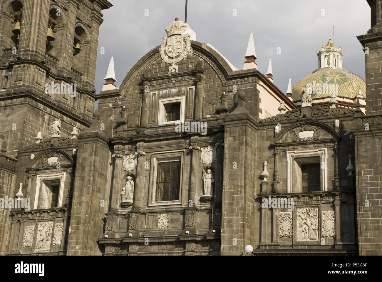 Puebla Cathedral (1575-1690).Main façáde and the Towers. City of Puebla ...
