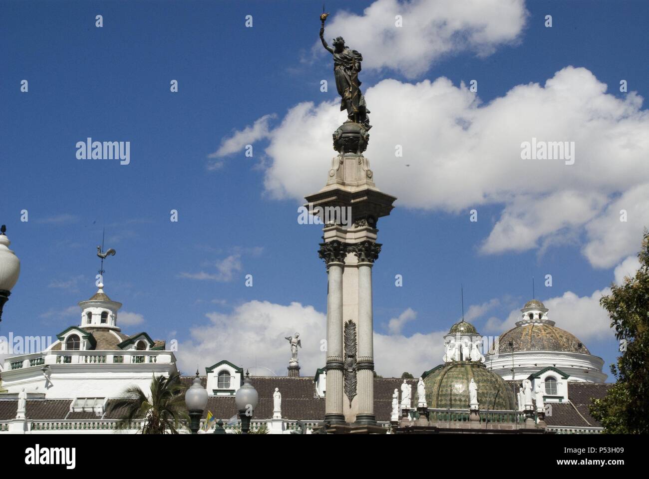 Ecuador.Quito.Historical center.Square of Independencia or Grande ...