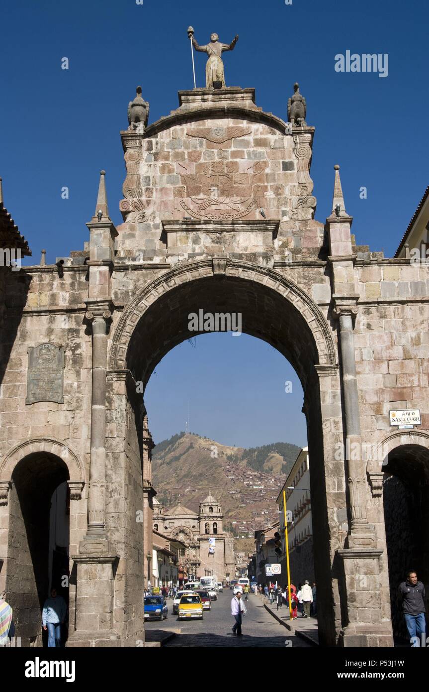 Peru. Cusco. Santa Clara Arch Stock Photo - Alamy