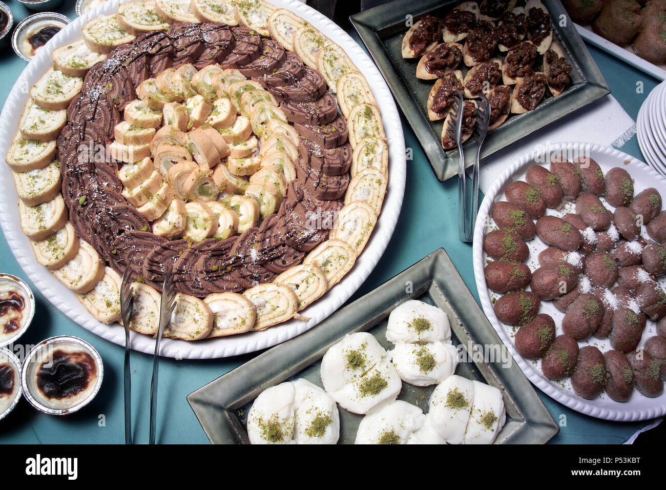 Turkish baked goods hi-res stock photography and images - Alamy