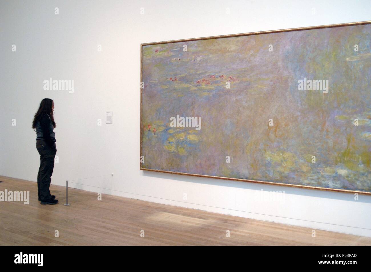 Tate Modern. Room. United Kingdom. England. London Stock Photo - Alamy