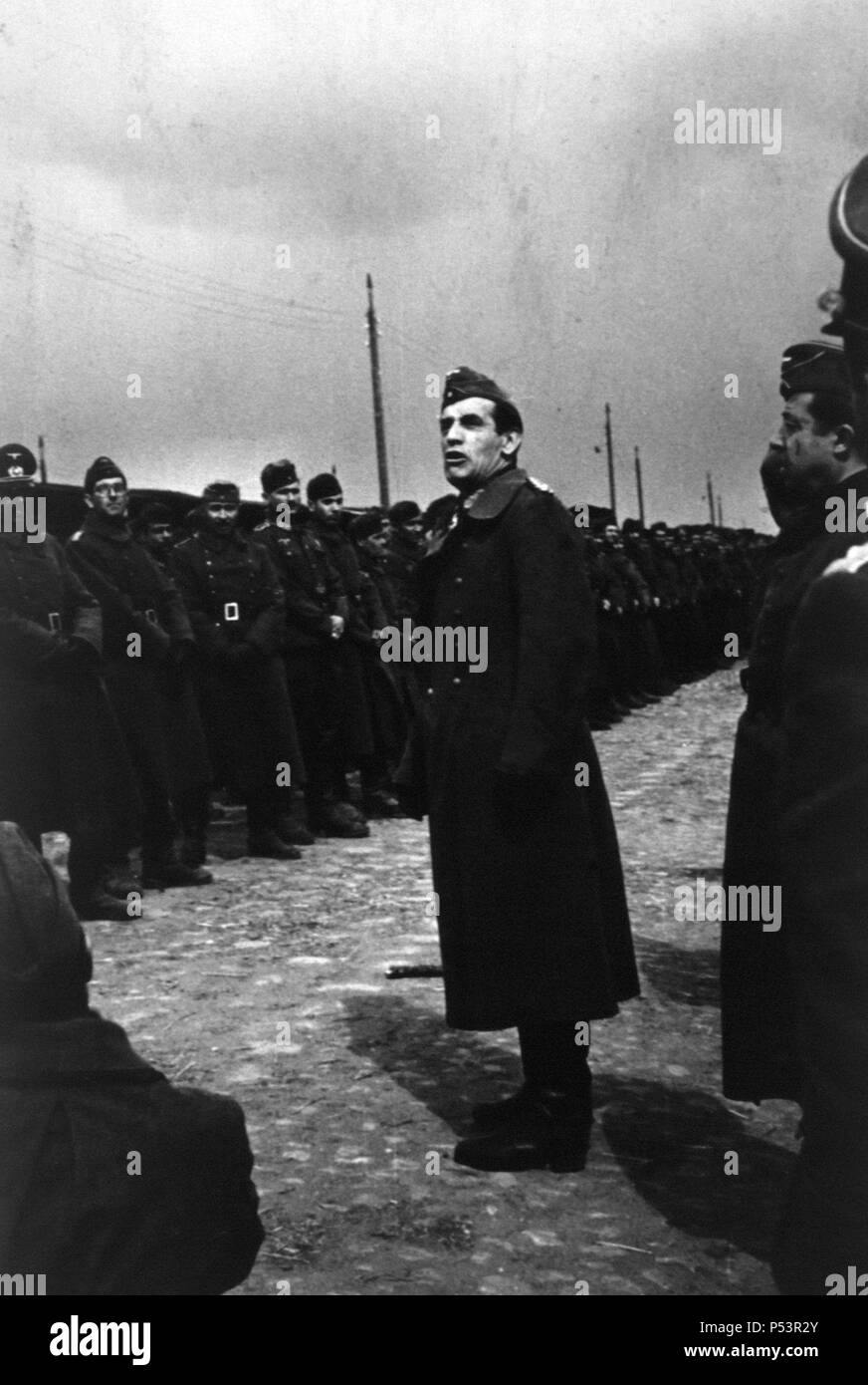 SEGUNDA GUERRA MUNDIAL (1939-1945) - División azul. El general Agustín ...