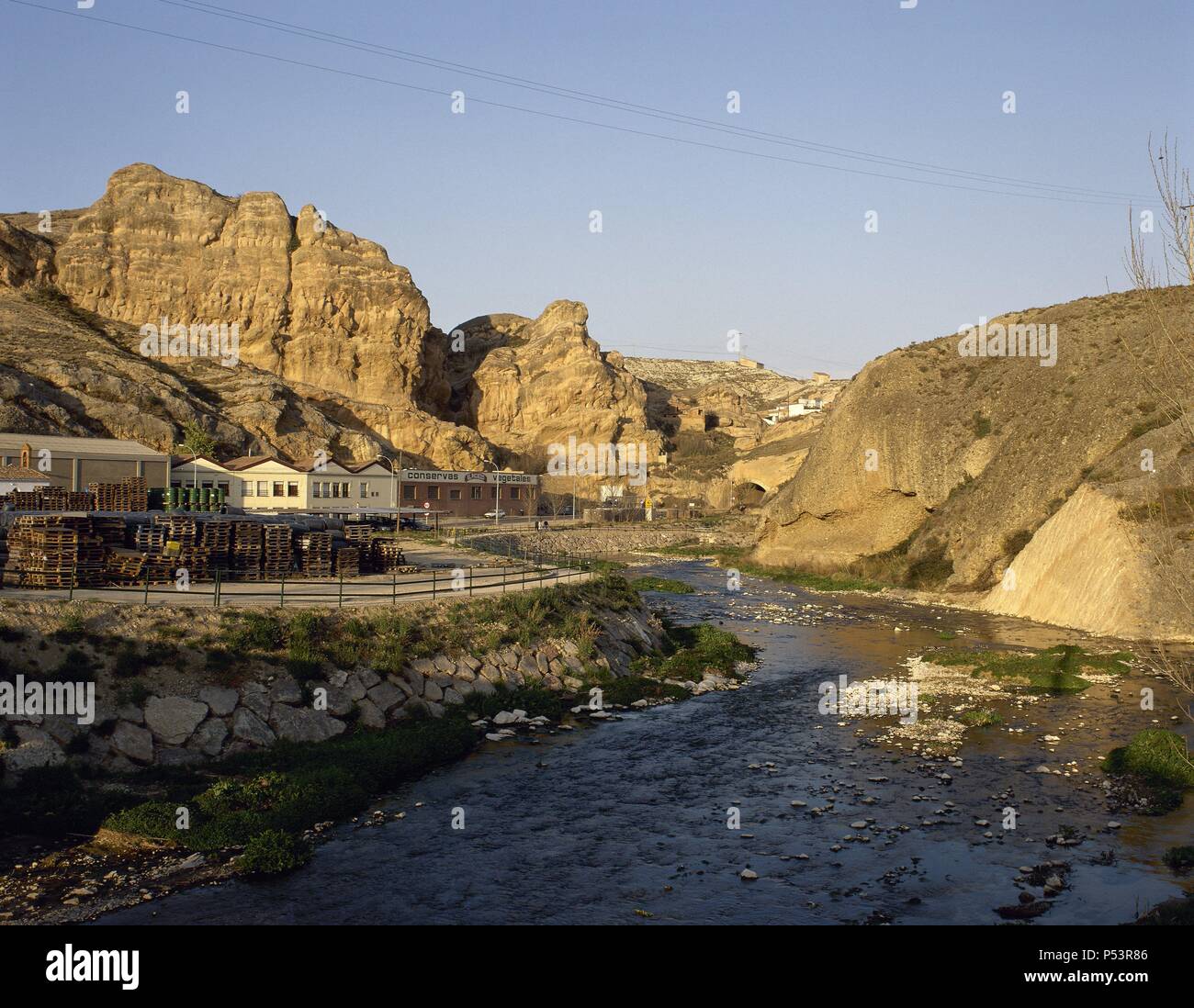 LA RIOJA. AUTOL. Vista del cauce del RIO CIDACOS a su paso por la ...