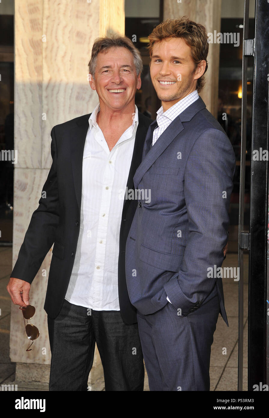 Blood brothers theatre hi-res stock photography and images - Alamy