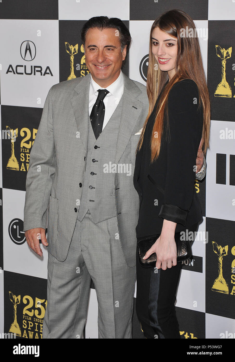 Andy garcia family hi-res stock photography and images - Alamy