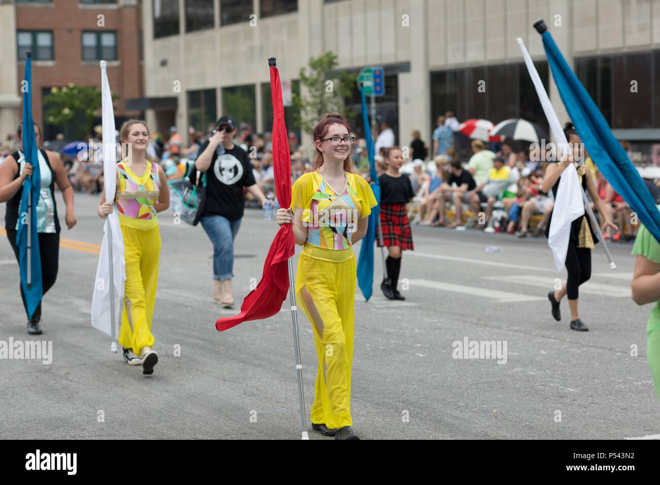 State gymnastics festival hi-res stock photography and images - Alamy