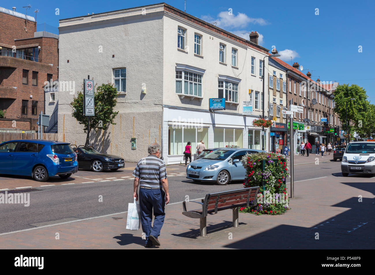 Orpington high street High Resolution Stock Photography and Images - Alamy