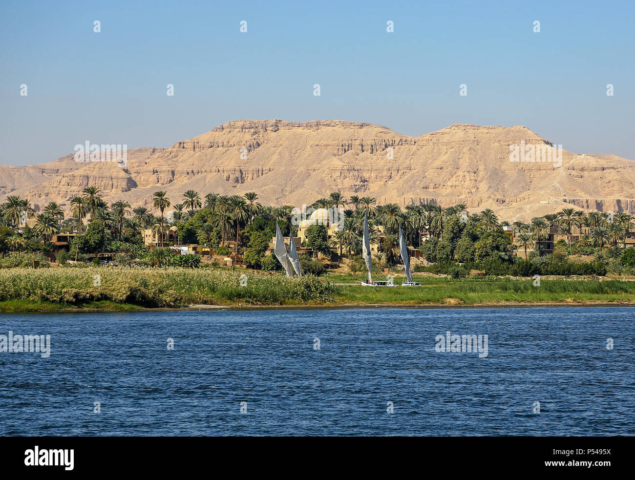Nile river luxor hi-res stock photography and images - Alamy