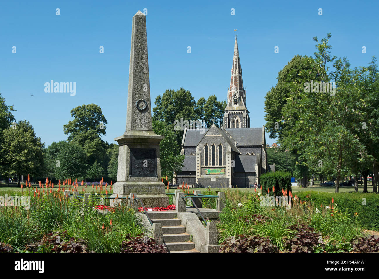 chiswick war memorial and christ church turnham green, chiswick, london ...