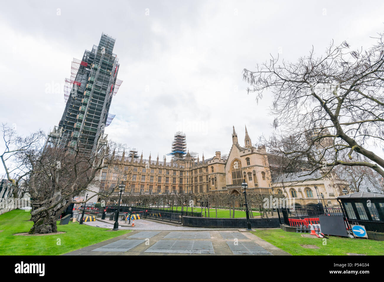 Big ben under construction hi-res stock photography and images - Alamy