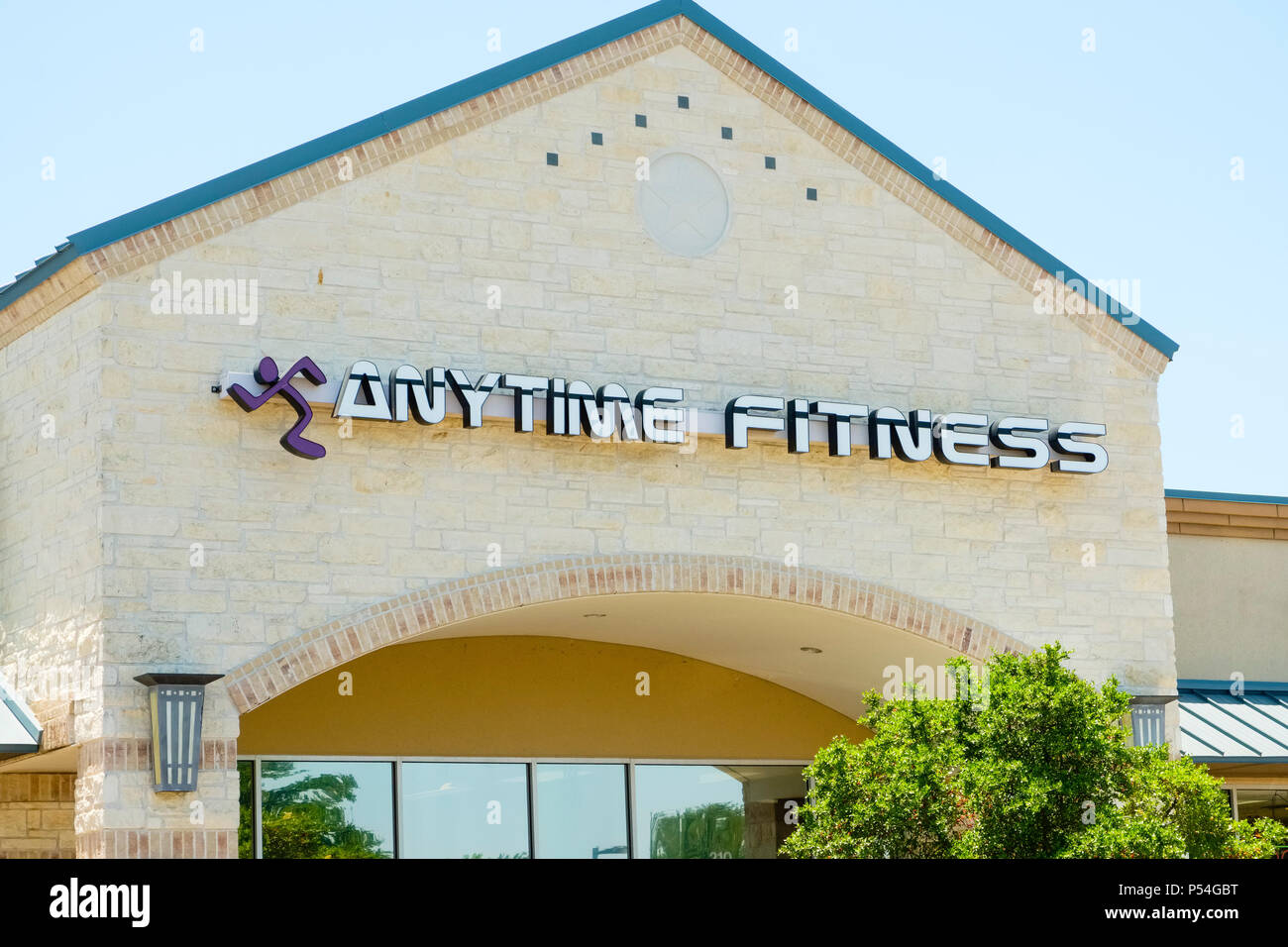 Health and wellness store hi-res stock photography and images - Alamy