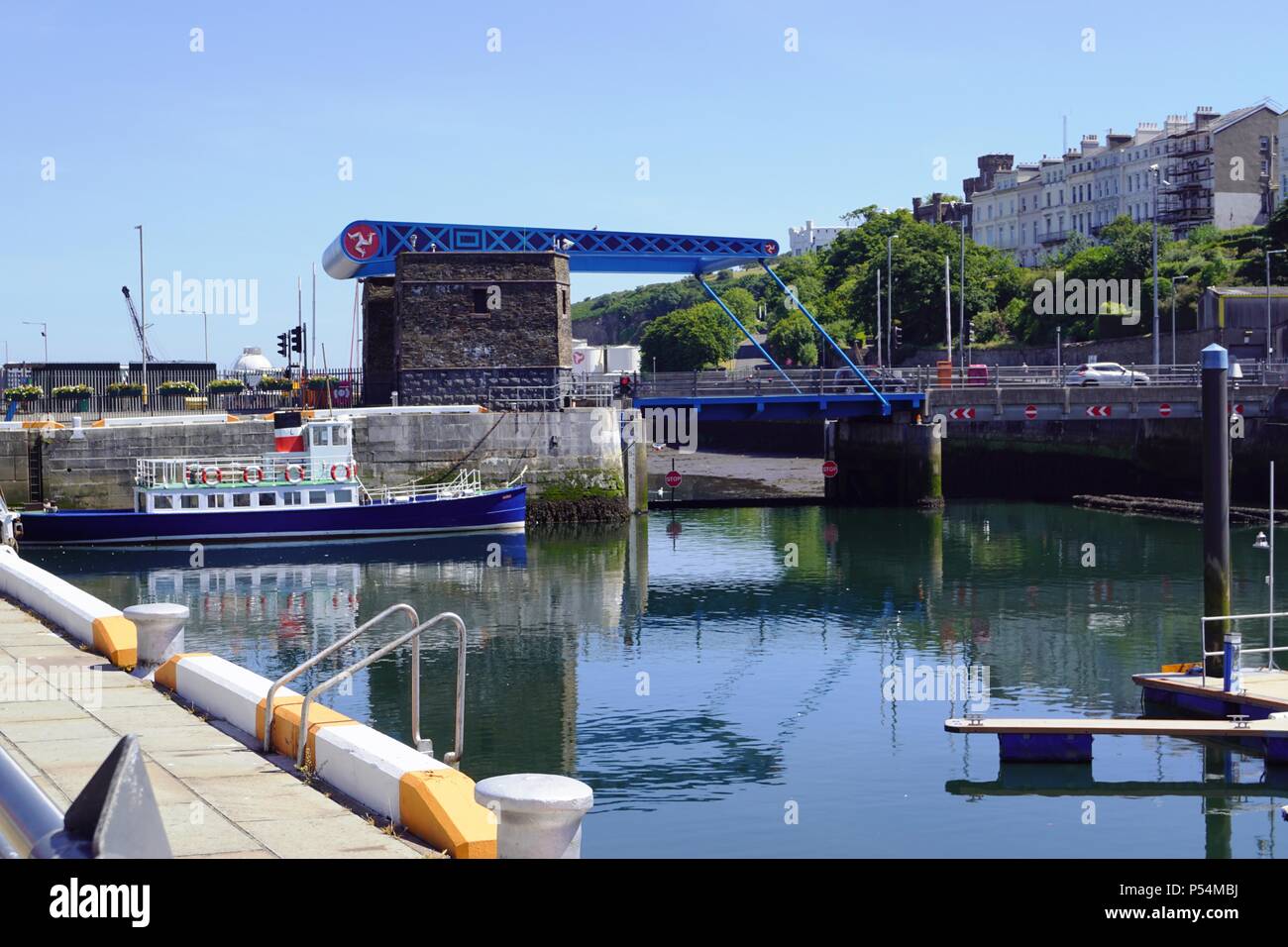 Douglas isle of man harbour hi-res stock photography and images - Alamy