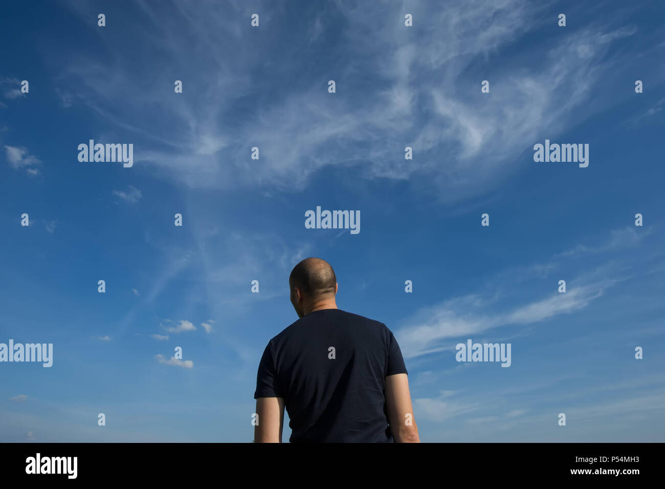 Man Staring Into Distance Stock Photos & Man Staring Into Distance ...