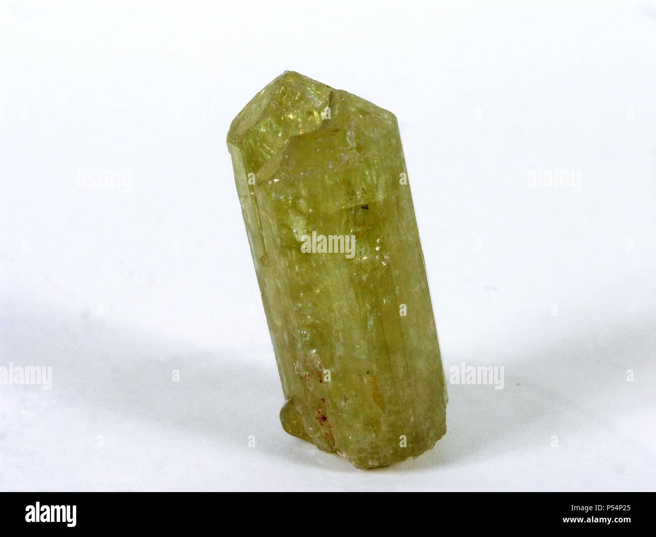 APATITO. Roca de origen ígnea. Utilizada en la joyería Stock Photo - Alamy