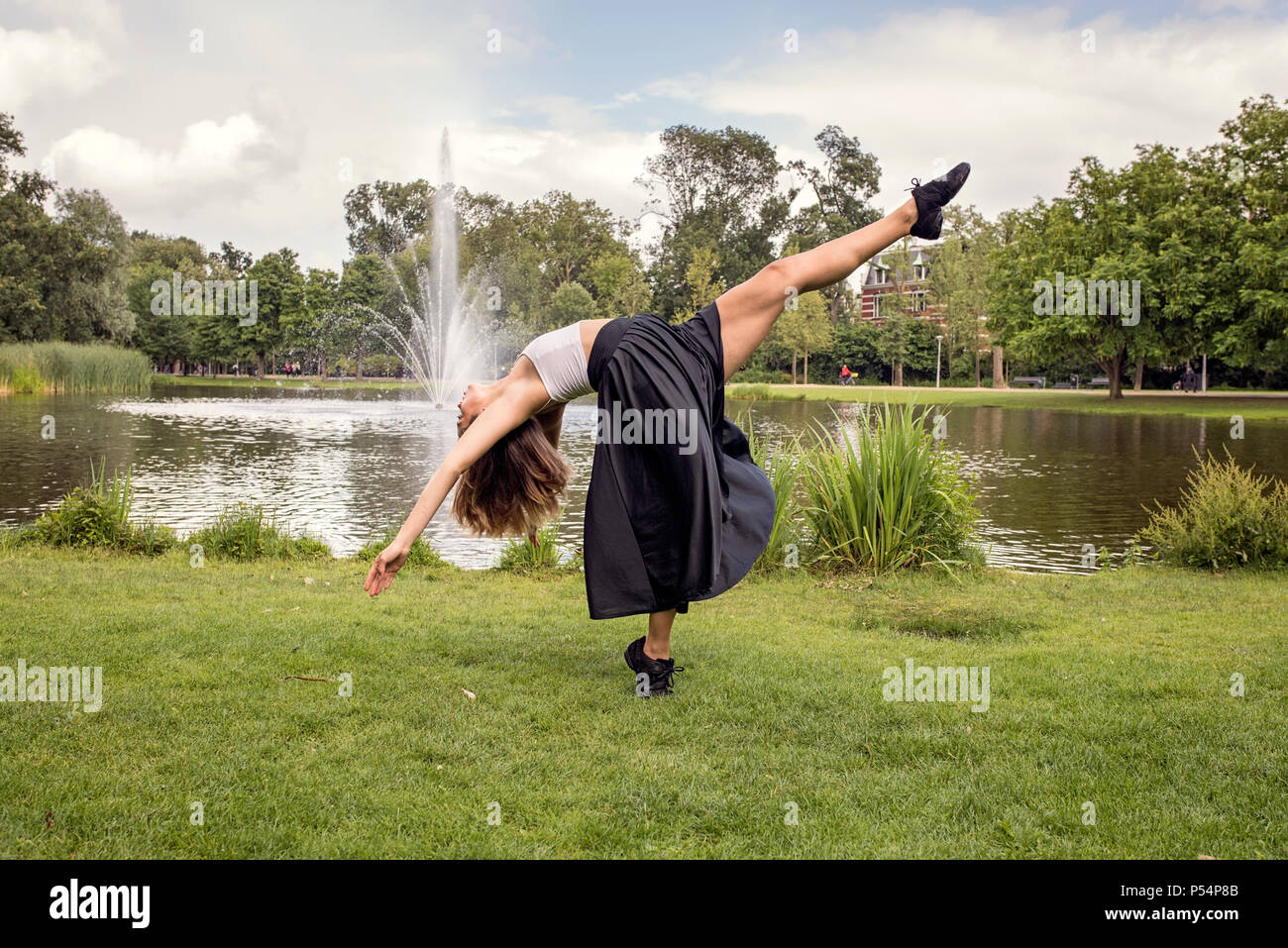 Dancers in nature hi-res stock photography and images - Alamy