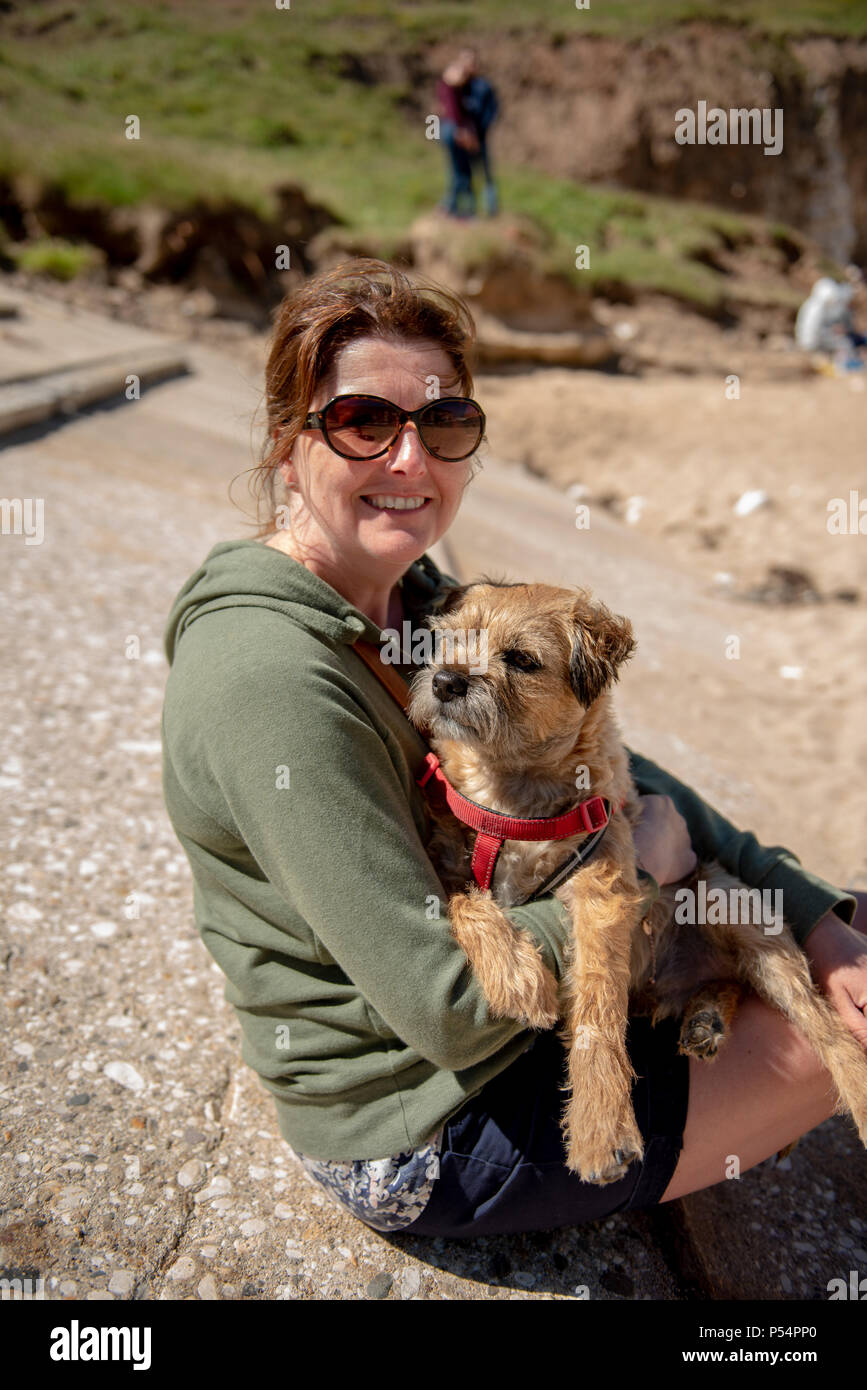 Border jumper hi-res stock photography and images - Alamy