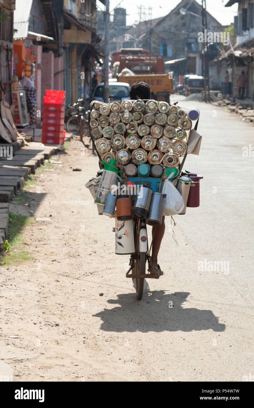 Bazaar road kochi kerala hi-res stock photography and images - Alamy