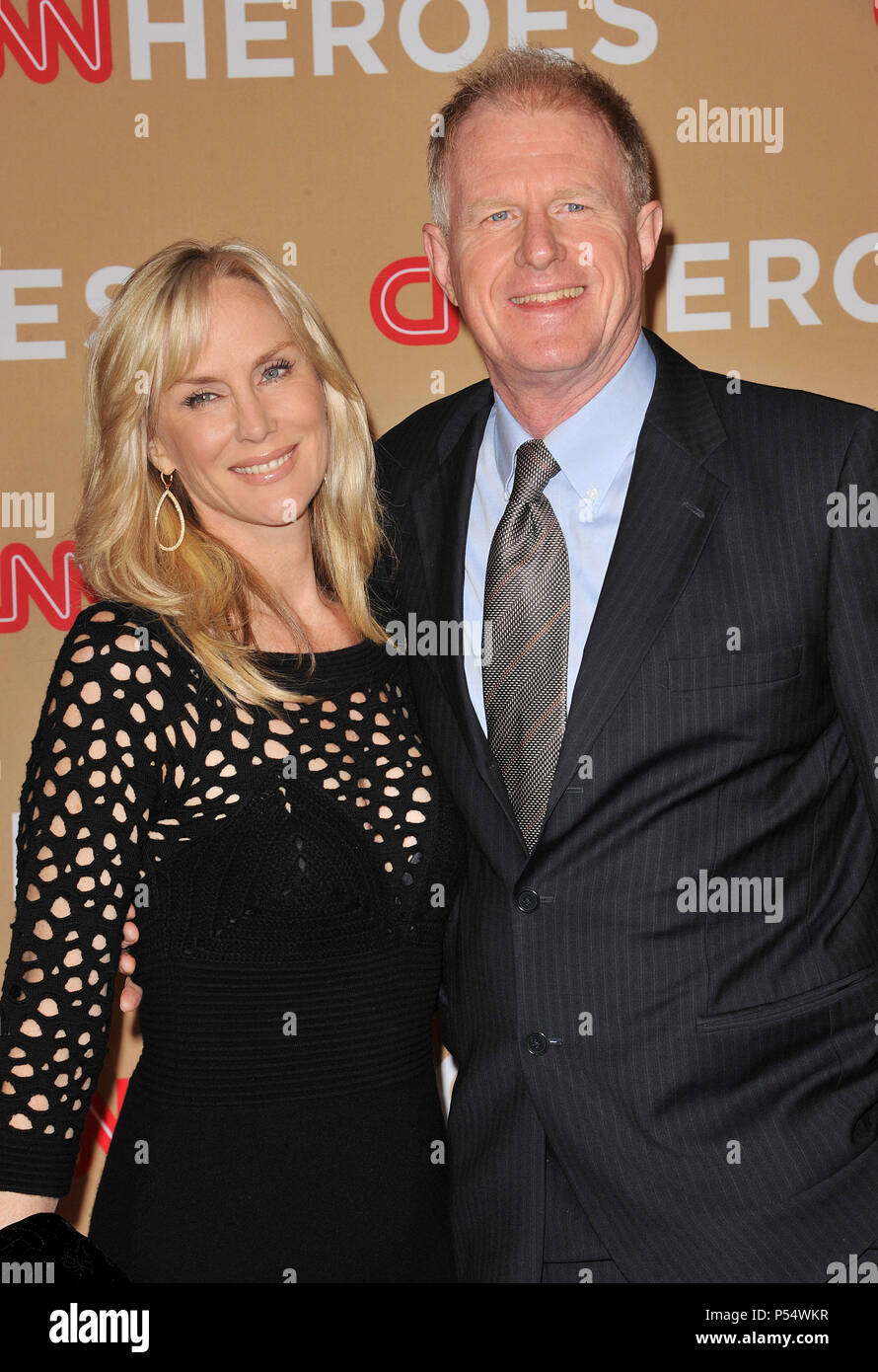 Ed Begley, wife - CNN Heroes An All Star Tribute at the Shrine ...