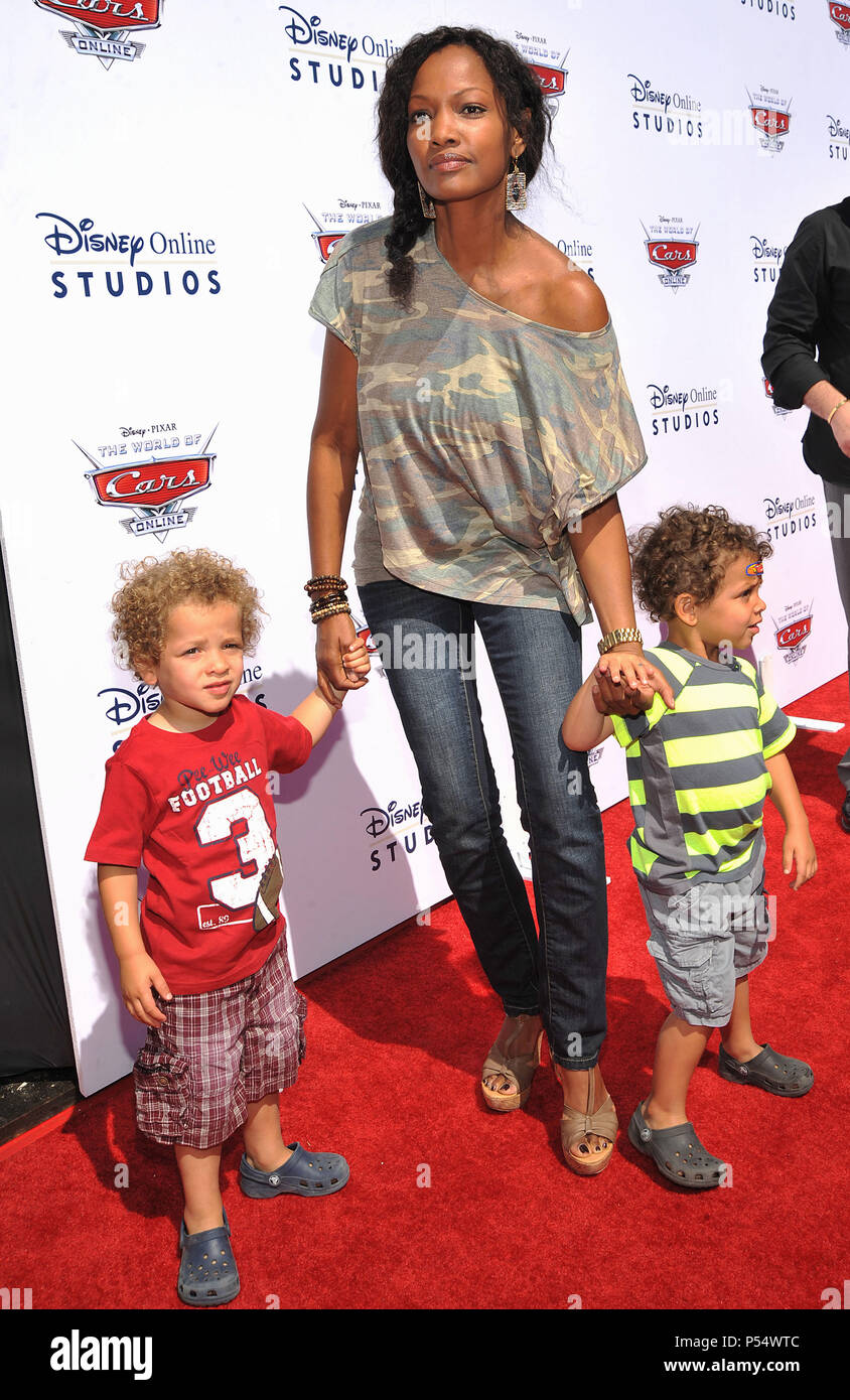 Jaid nilon garcelle beauvais jax hi-res stock photography and images ...