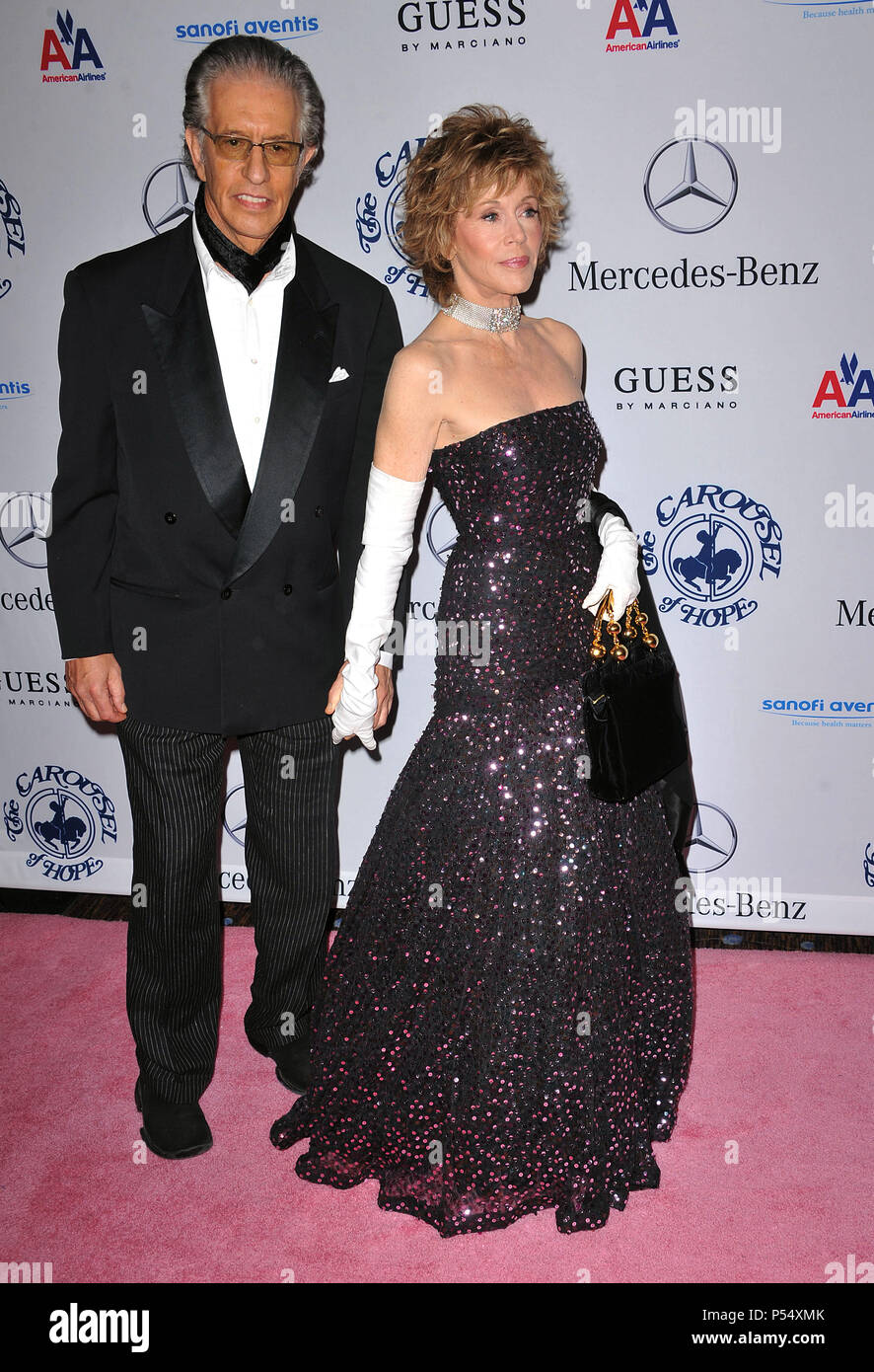 Richard perry and jane fonda hi-res stock photography and images - Alamy