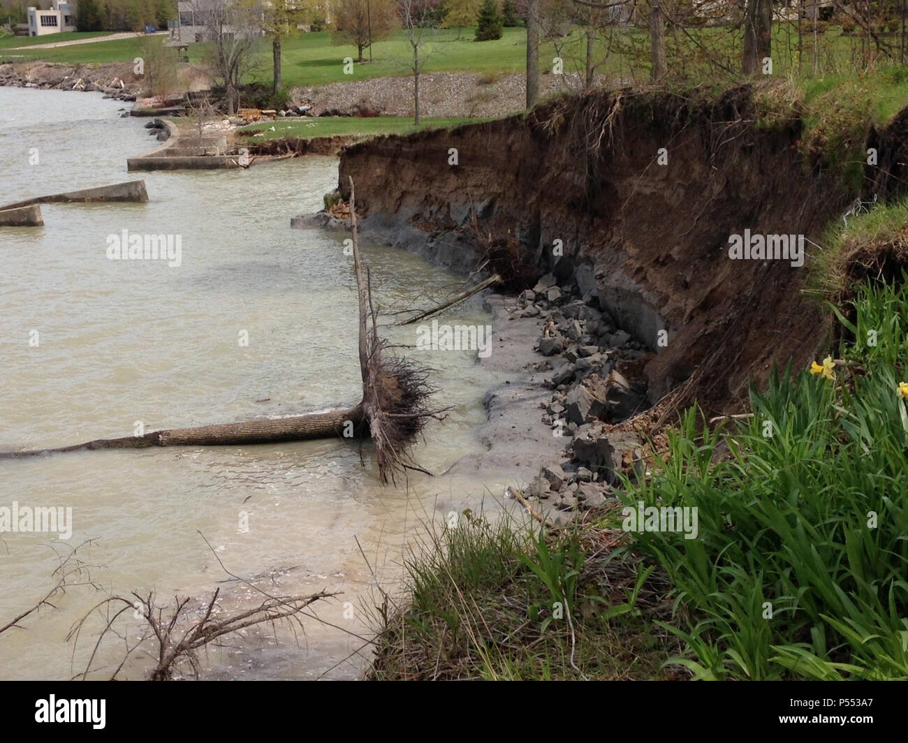Sandbag placement hi-res stock photography and images - Alamy