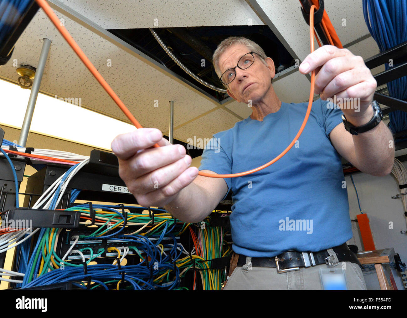 Cable dawgs hi-res stock photography and images - Alamy