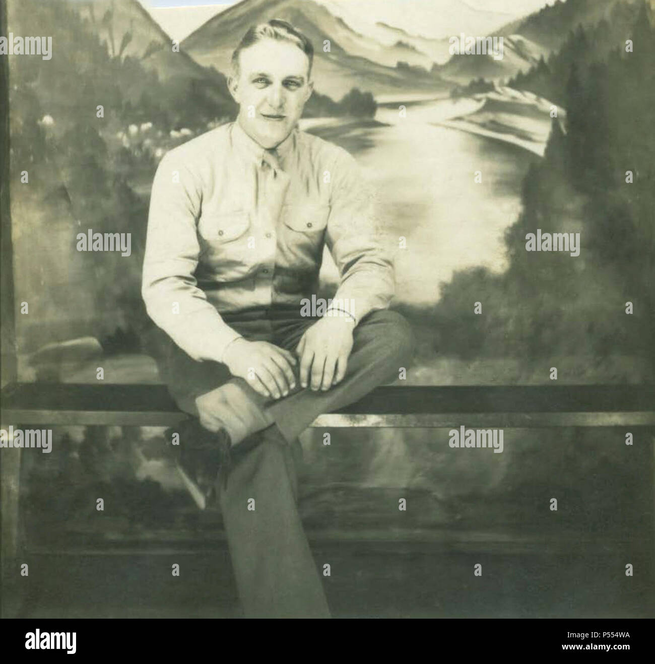 88mm shell exploded hi-res stock photography and images - Alamy