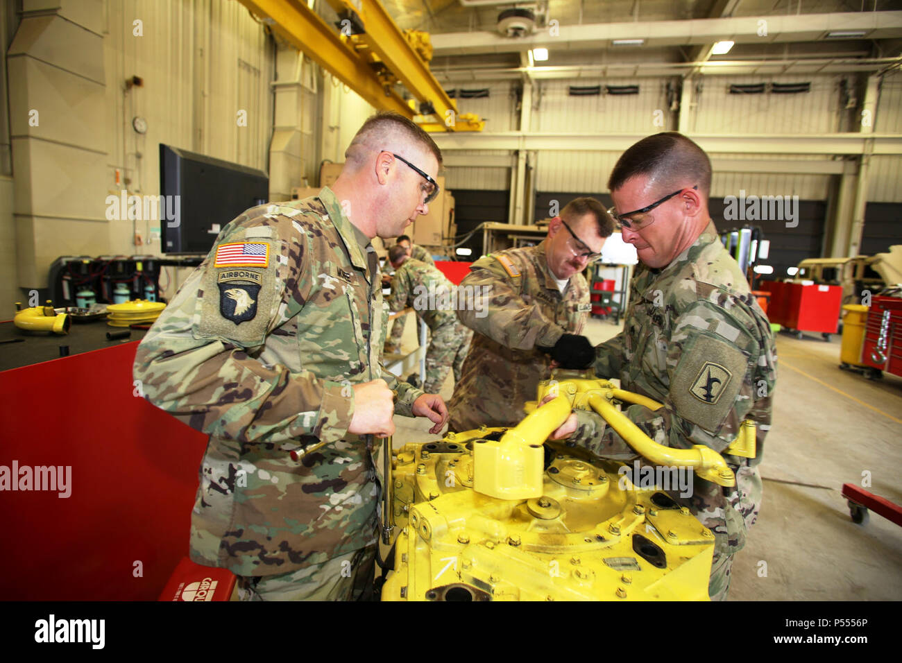 Soldiers in the in RTS-Maintenance’s Construction Equipment Repairer ...