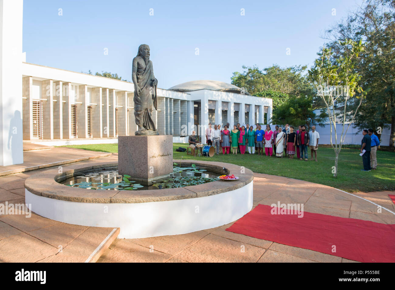Sri aurobindo hi-res stock photography and images - Alamy