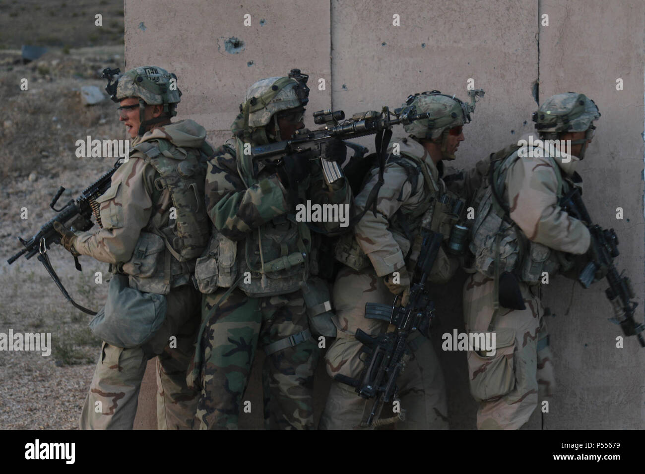 Soldiers from 1st Battalion 18th Infantry Regiment, 2nd Armored Brigade ...