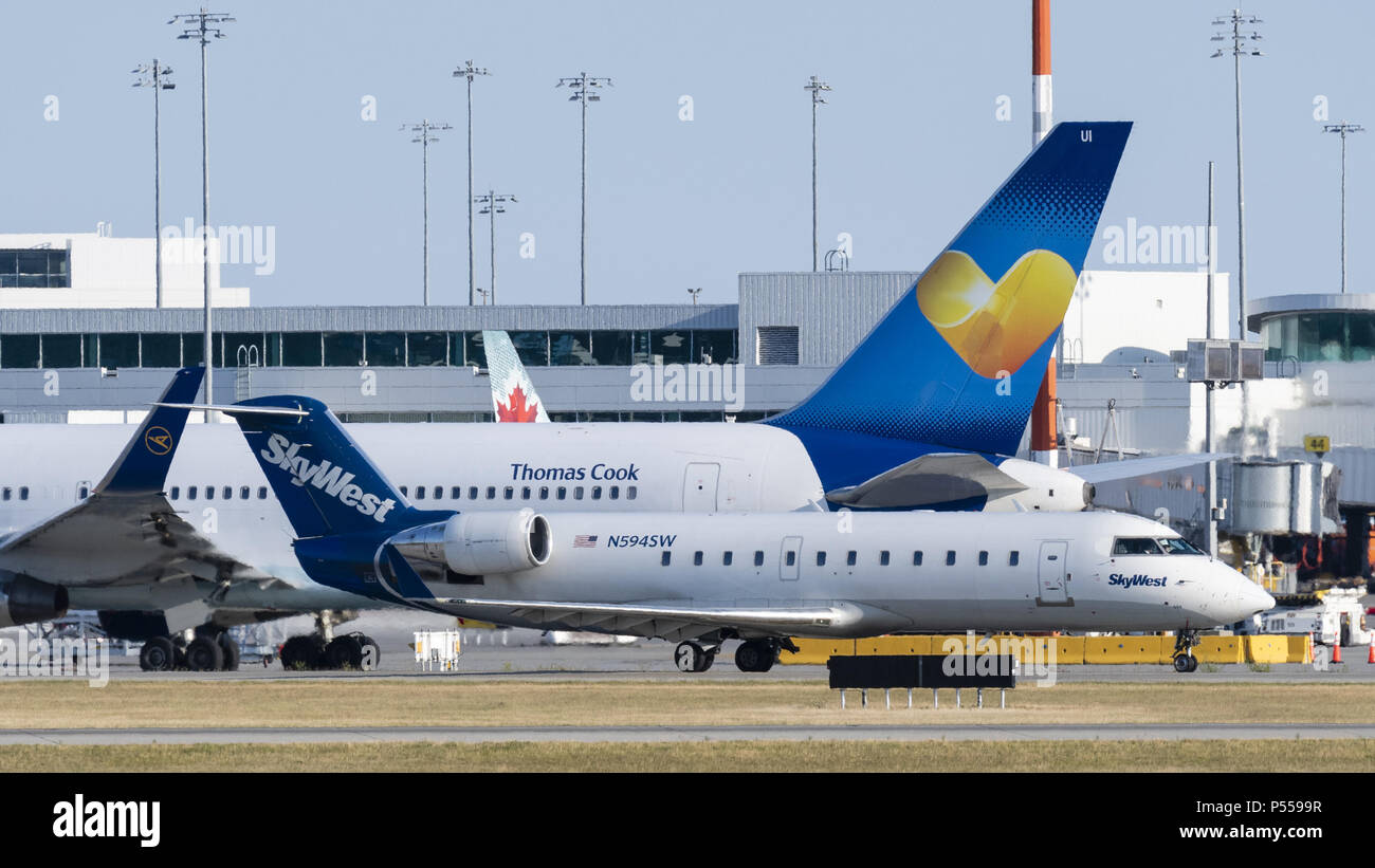 Boeing 767 200 Stock Photos & Boeing 767 200 Stock Images - Alamy