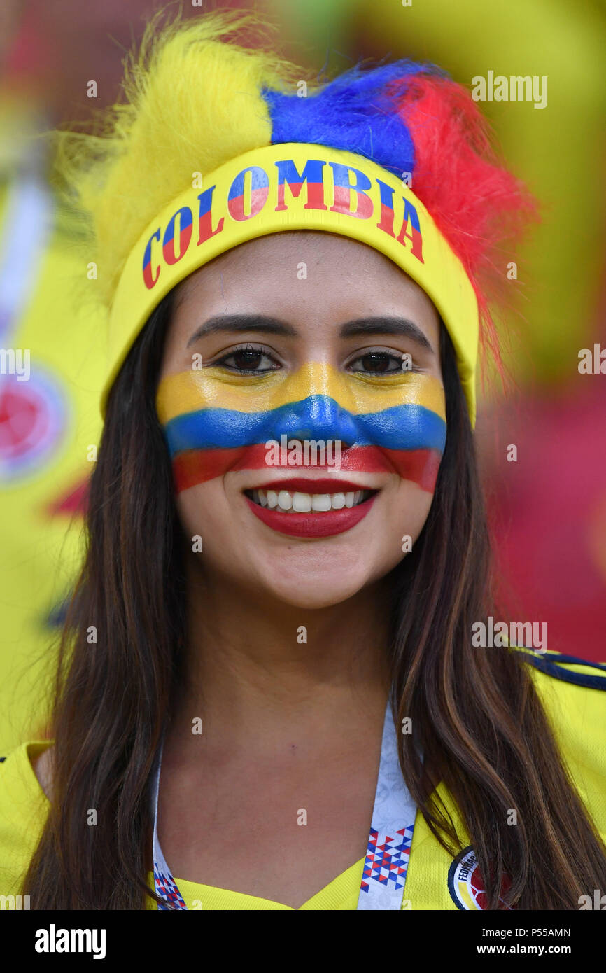 Colombian woman football hi-res stock photography and images - Alamy