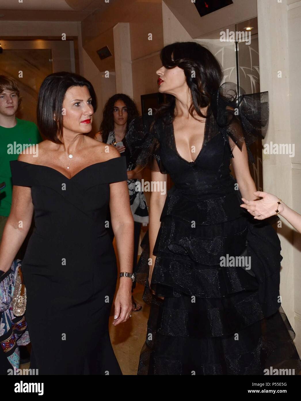 Italian actress maria grazia cucinotta hi-res stock photography and ...