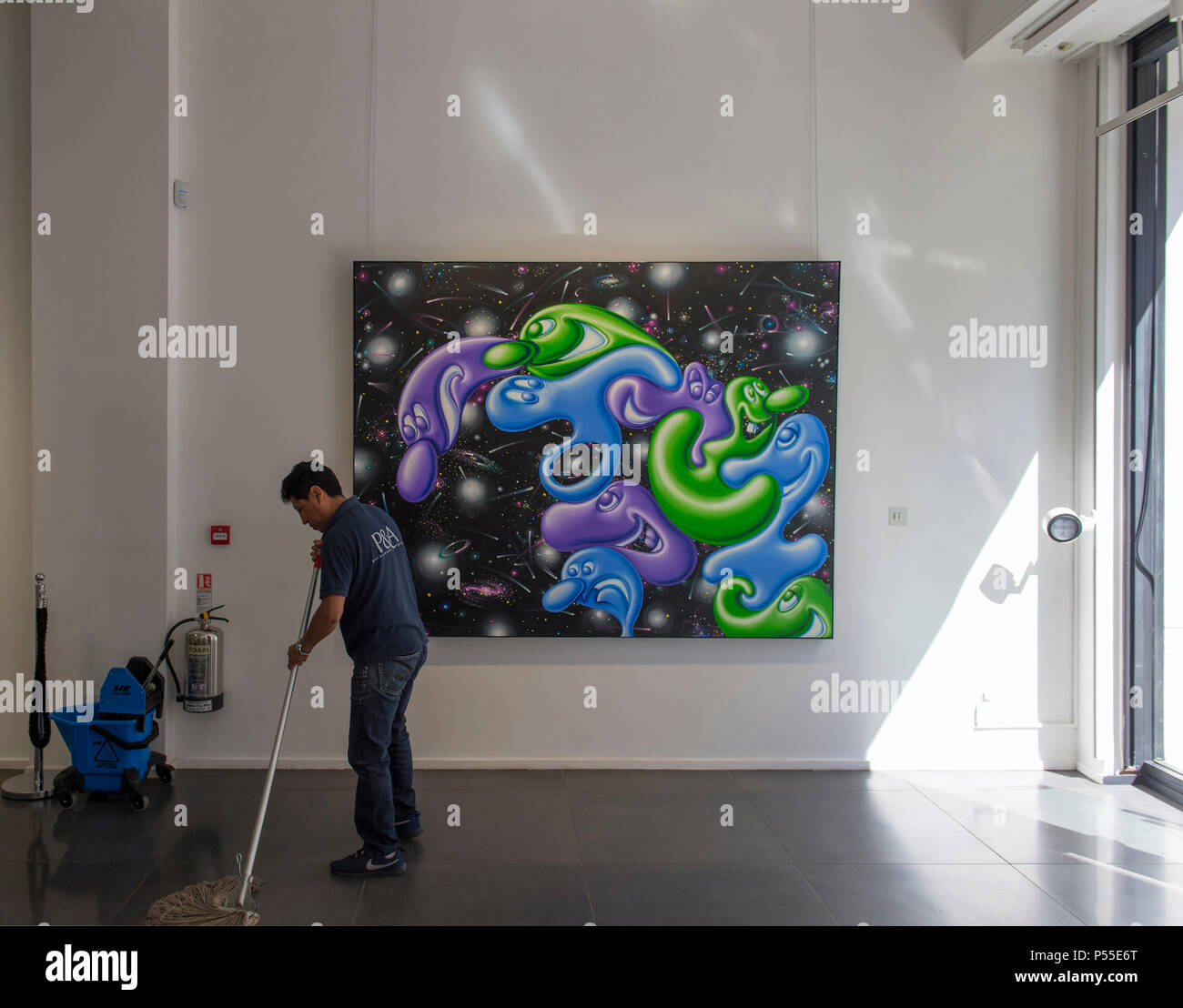 Opera Gallery, New Bond Street, London, UK. 25 June, 2018. Cult ...