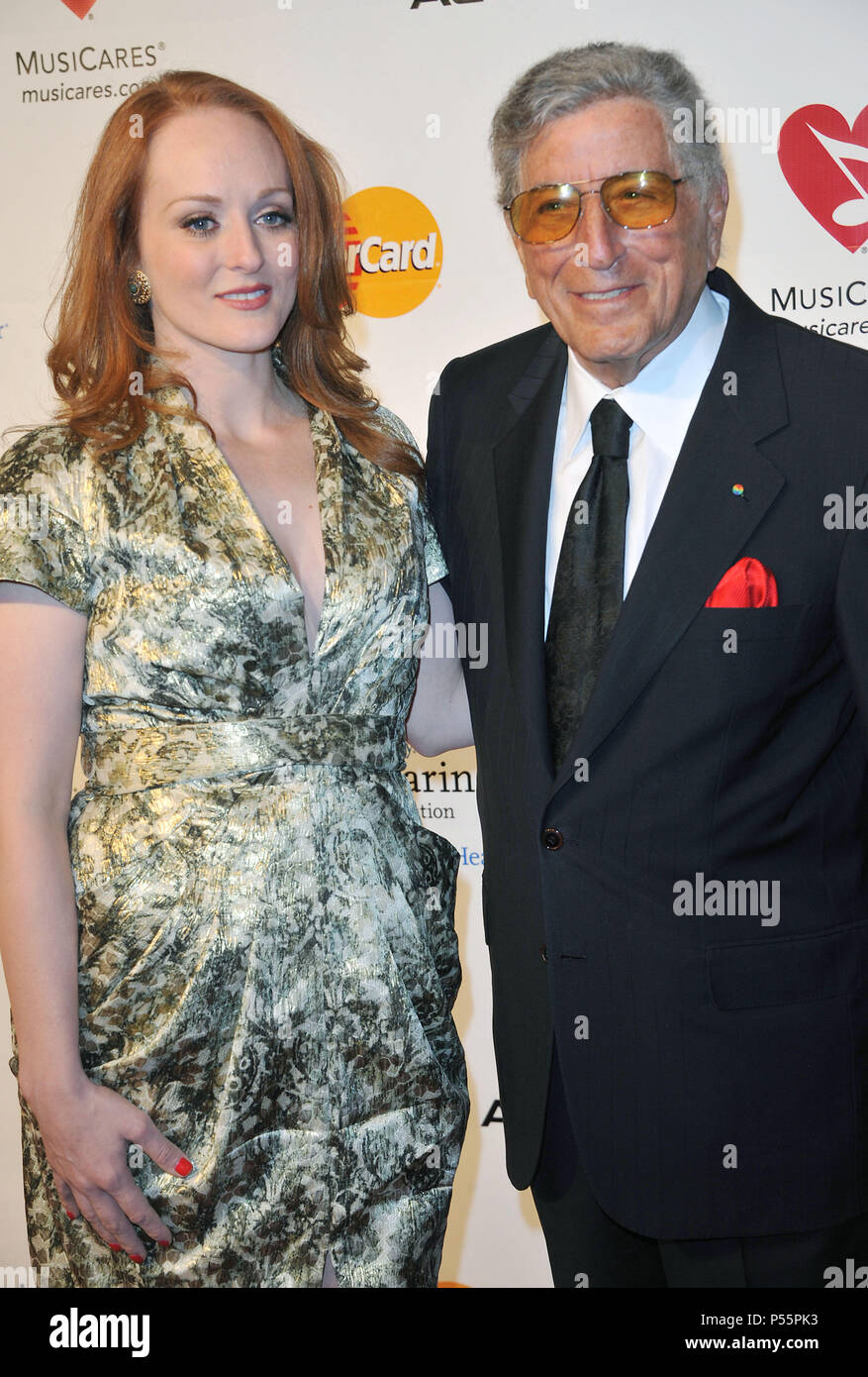 Daughter singer antonia bennett _39 red carpet event hi-res stock ...