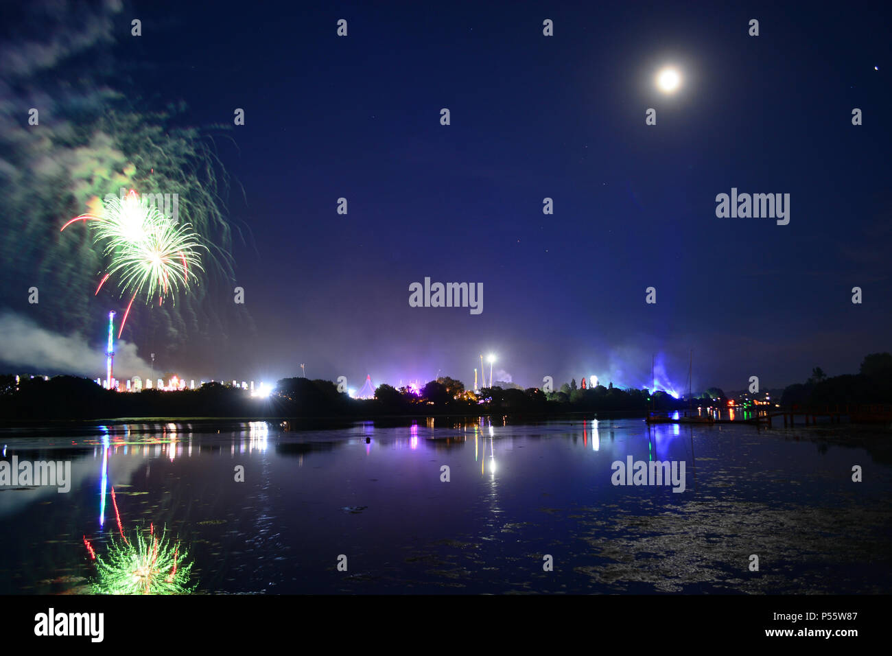 Full moon fireworks hi-res stock photography and images - Alamy