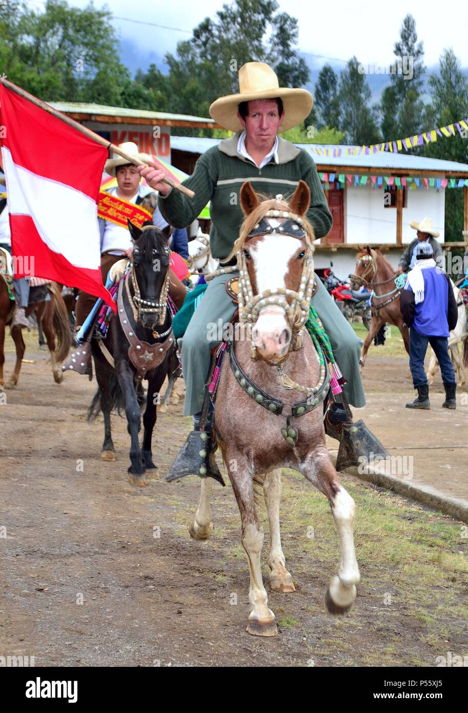 Race - Fiestas de San Francisco de Asis in PULUN " Las Huaringas ...