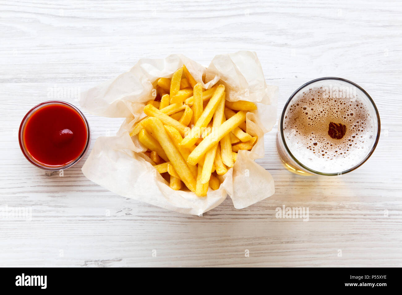 Beer and frites hi-res stock photography and images - Alamy