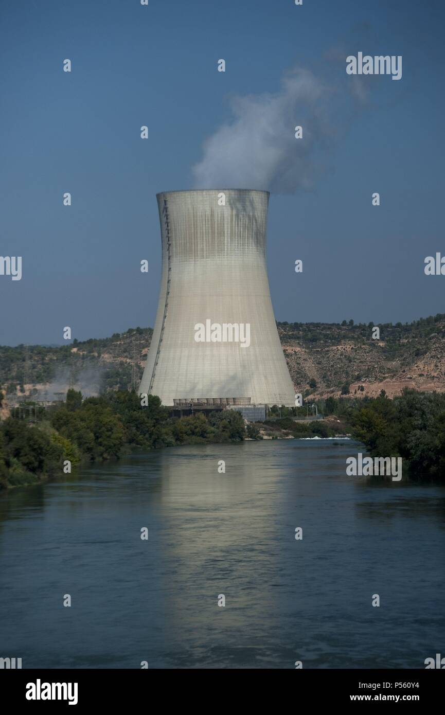 Central nuclear de ascó hi-res stock photography and images - Alamy