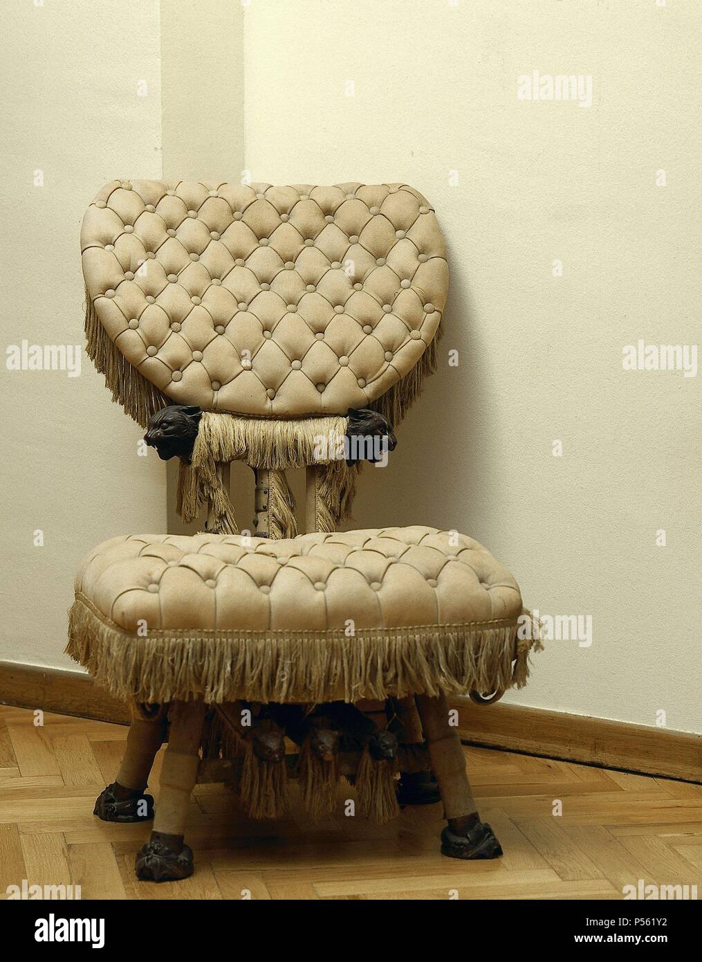 Antoni Gaudi chair. Palau Guell, modernism, Barcelona Stock Photo - Alamy