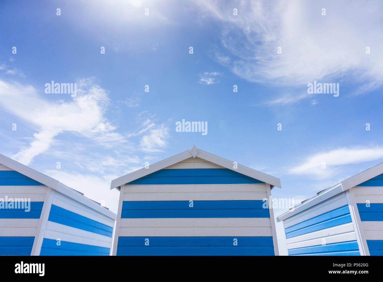 Blue and white stripe beach hut hi-res stock photography and images - Alamy