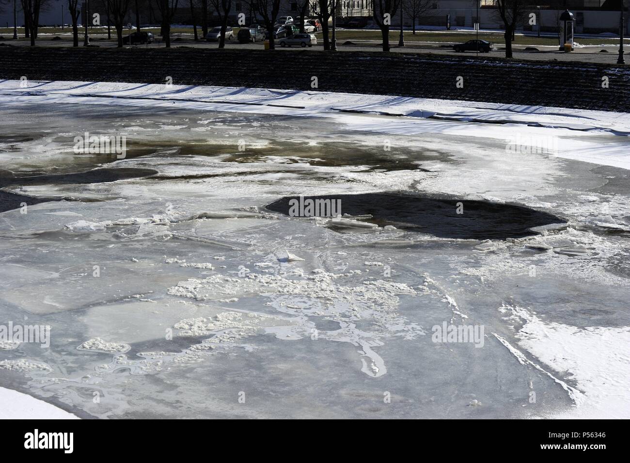 Lithuania vilnius frozen neris river hi-res stock photography and ...