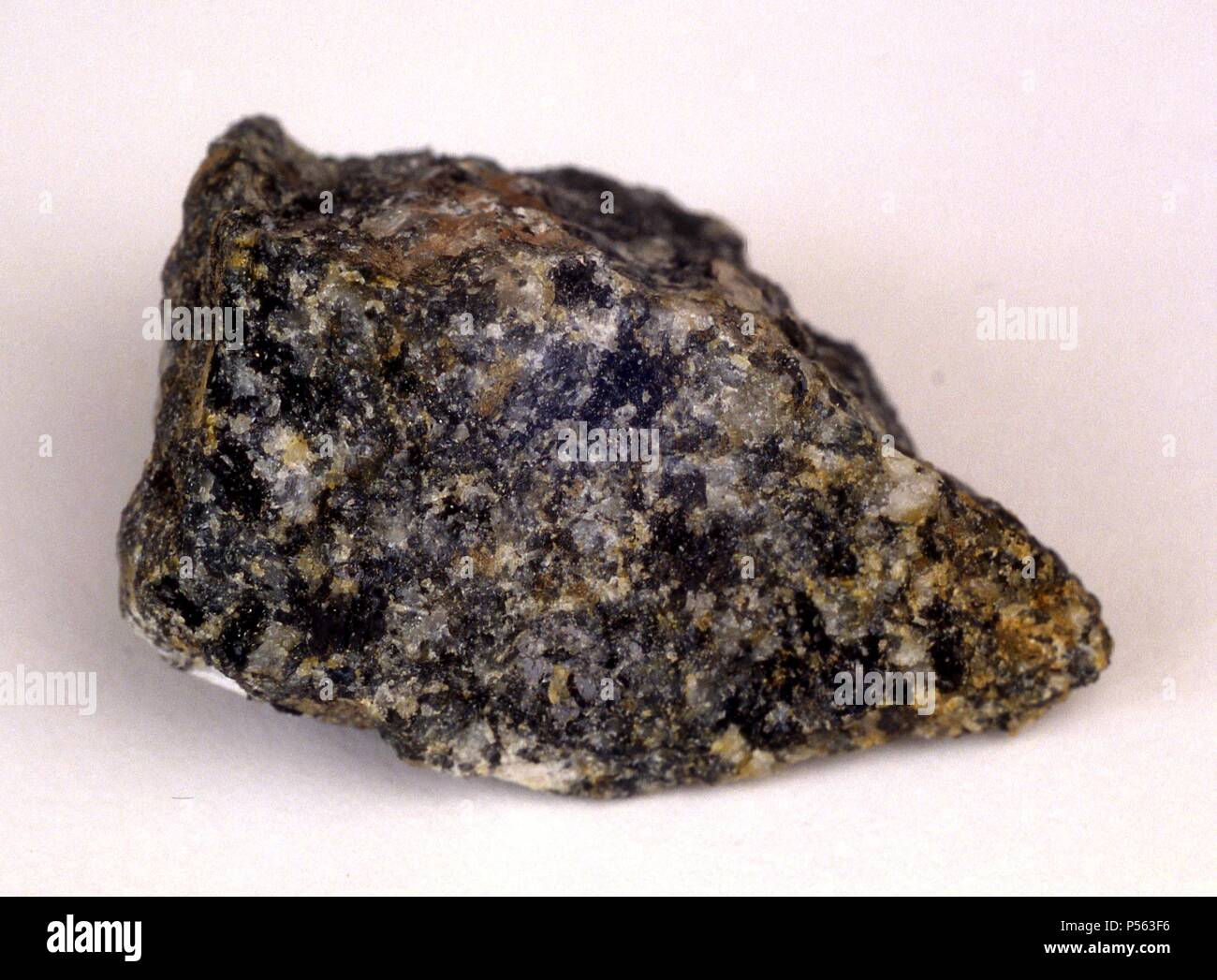 GABRO. Roca ignea plutónica Stock Photo - Alamy